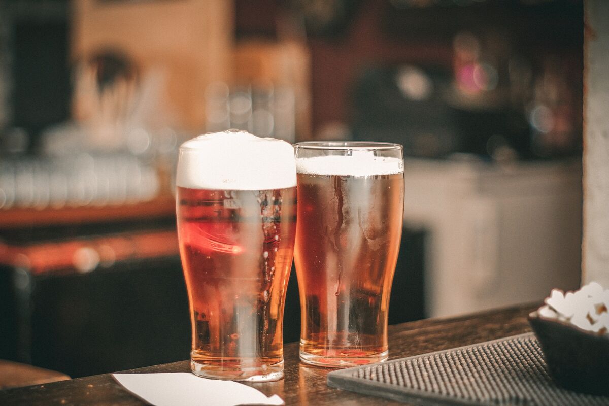 The Bubbling Science of Beer Foam - The Beer Connoisseur®